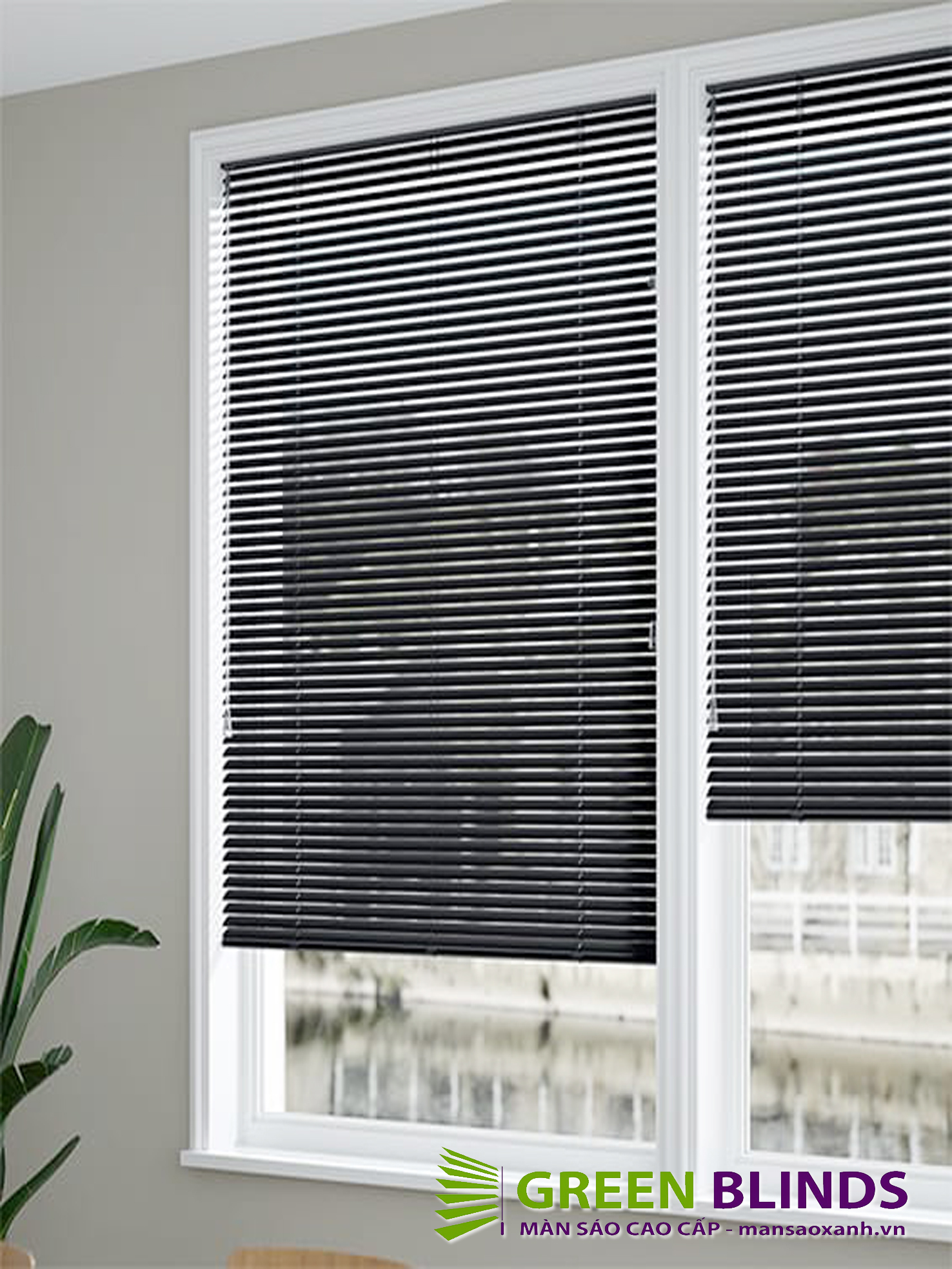 Rèm sáo nhôm màu đen